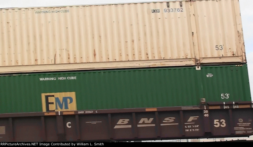 EB Intermodal Frt at Maule Ave -116